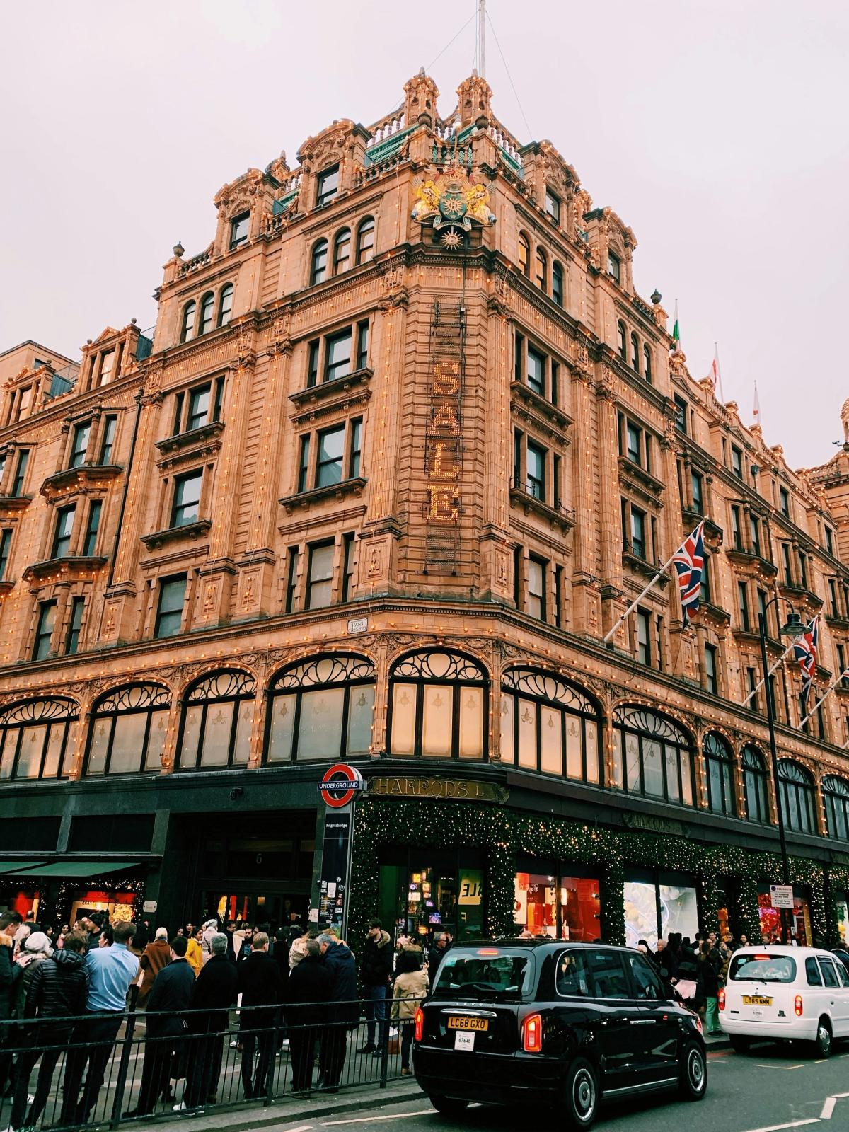 Contact Harrods Concession | Abercrombie & Kent